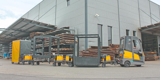 Zugfahrzeuge für den Industry Train Routenzug